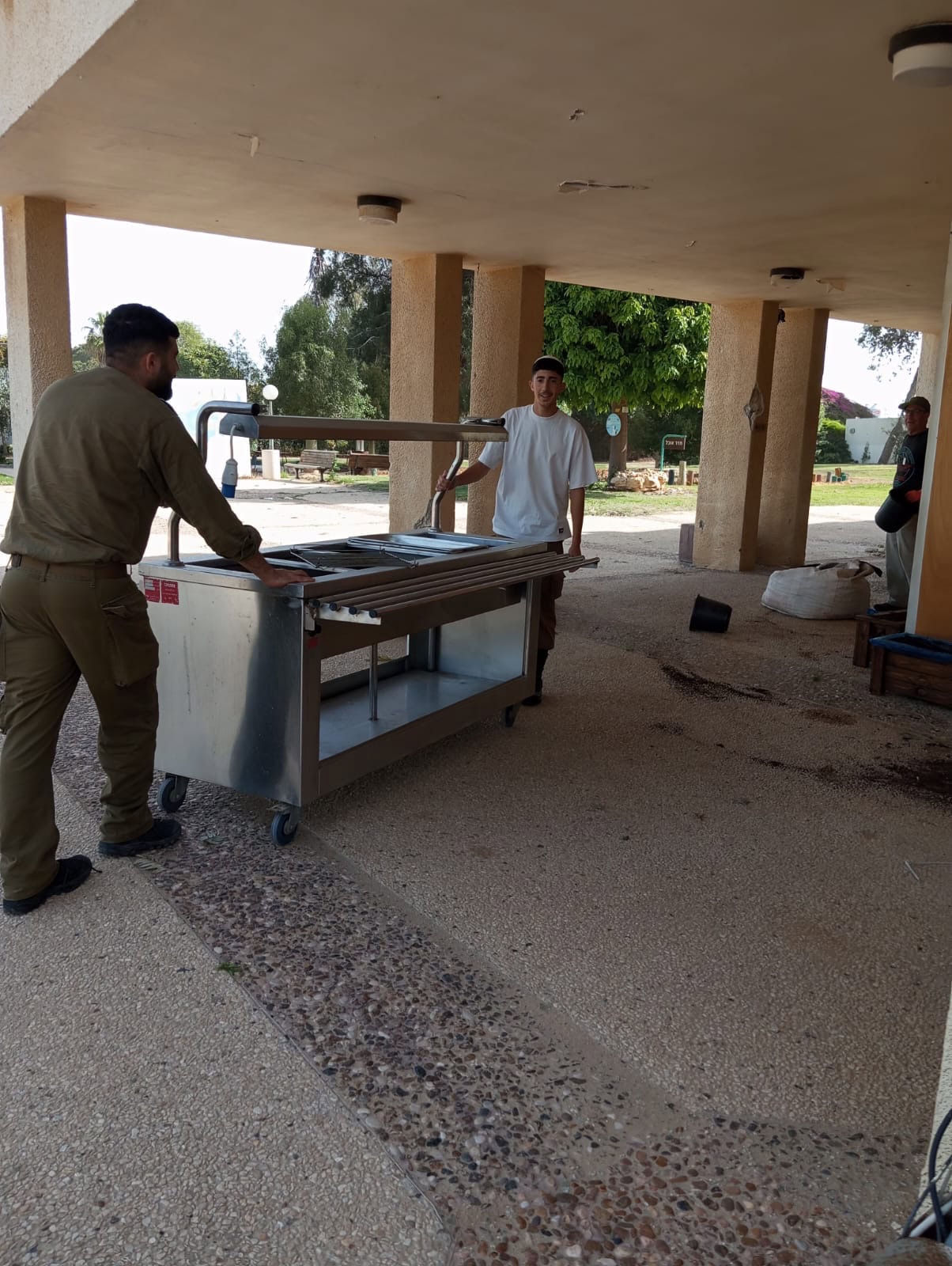 The Revival of Nahal Oz’s Dining Hall - Shnat Sherut 50 Plus